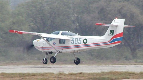 Pakistan Hava Kuvvetleri'ne ait Super Mushshak uçağı düştü | DefenceTurk