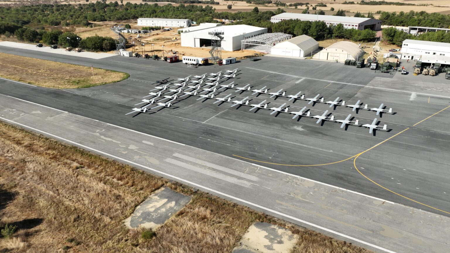 Bayraktar TB2 SİHA'dan tarihi başarı | DefenceTurk